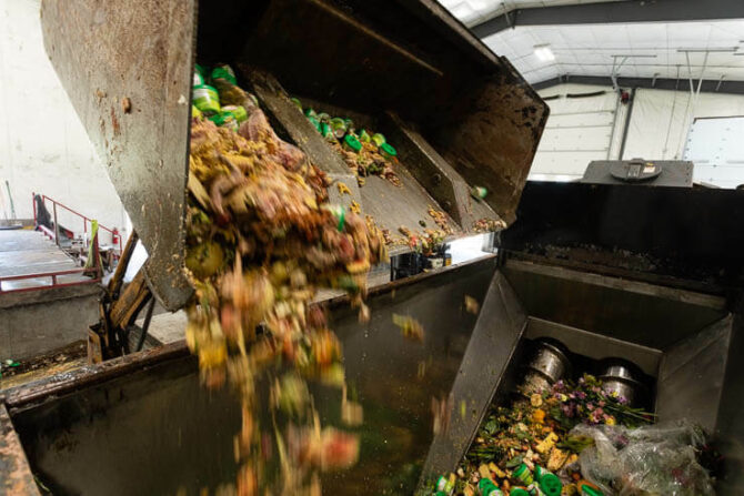 With help from a massive metal grinder, a dairy makes energy from food ...